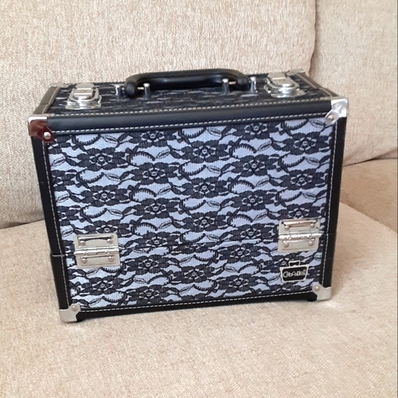 Caboodles | Bags | Caboodles Black Leather Lace Metal Large Makeup Case ...